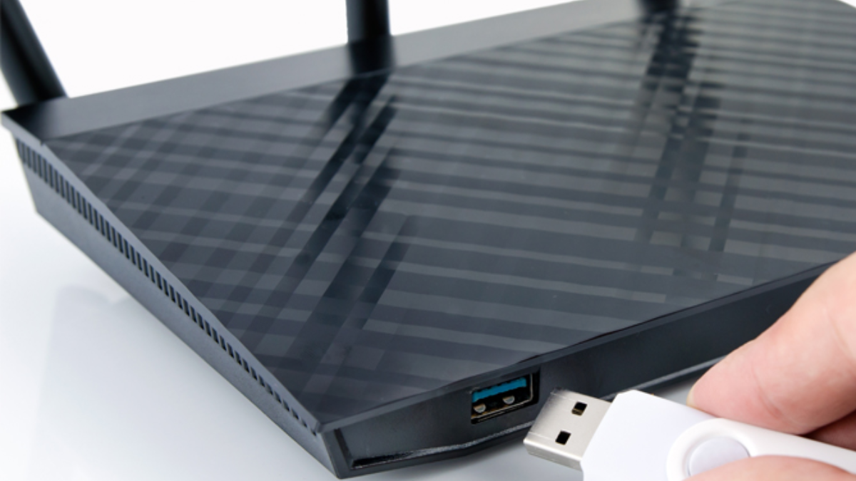 6 Uses of a USB Port on Your Router